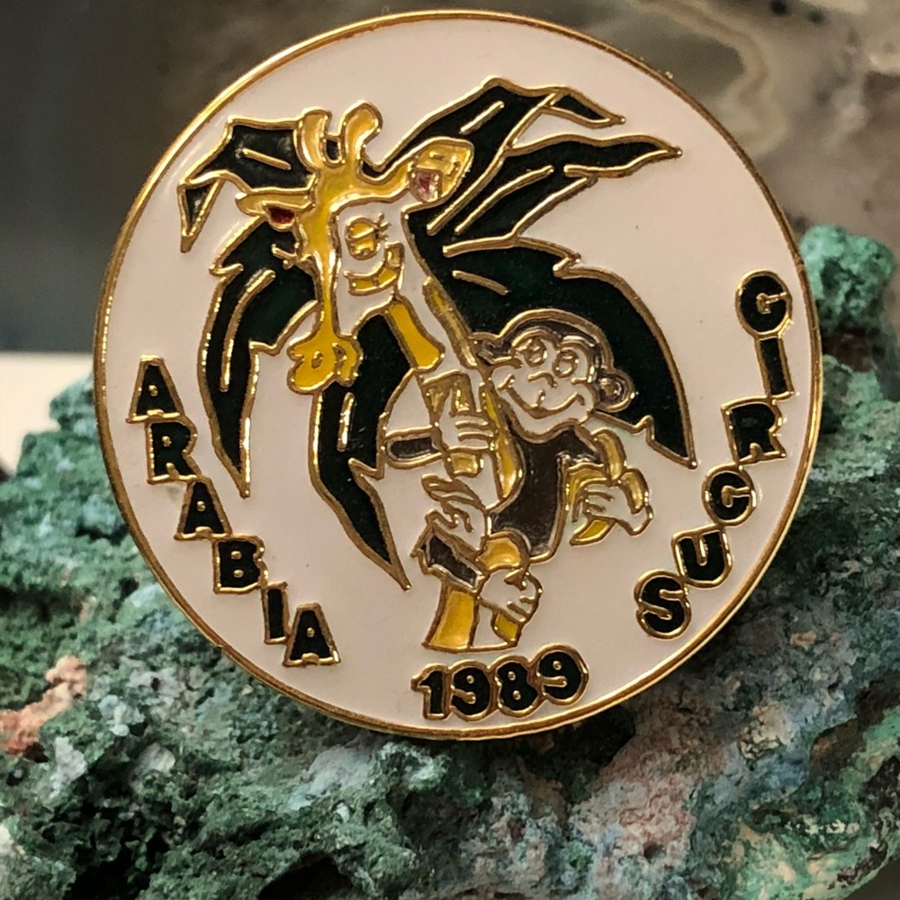 Arabia Circus 1989 Vintage Shriners Enamel Pin - Gem